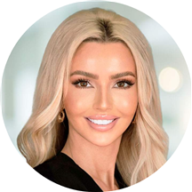 Bria Barjuca, CNP, Cincinnati, OH | Nurse Practitioner (Dermatology)