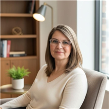 Jennifer Frank, LCPC, Chicago, IL | Psychotherapist | Get Virtual Care