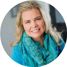 Nicole Arthur, LMFT, IA | Marriage and Family Therapist